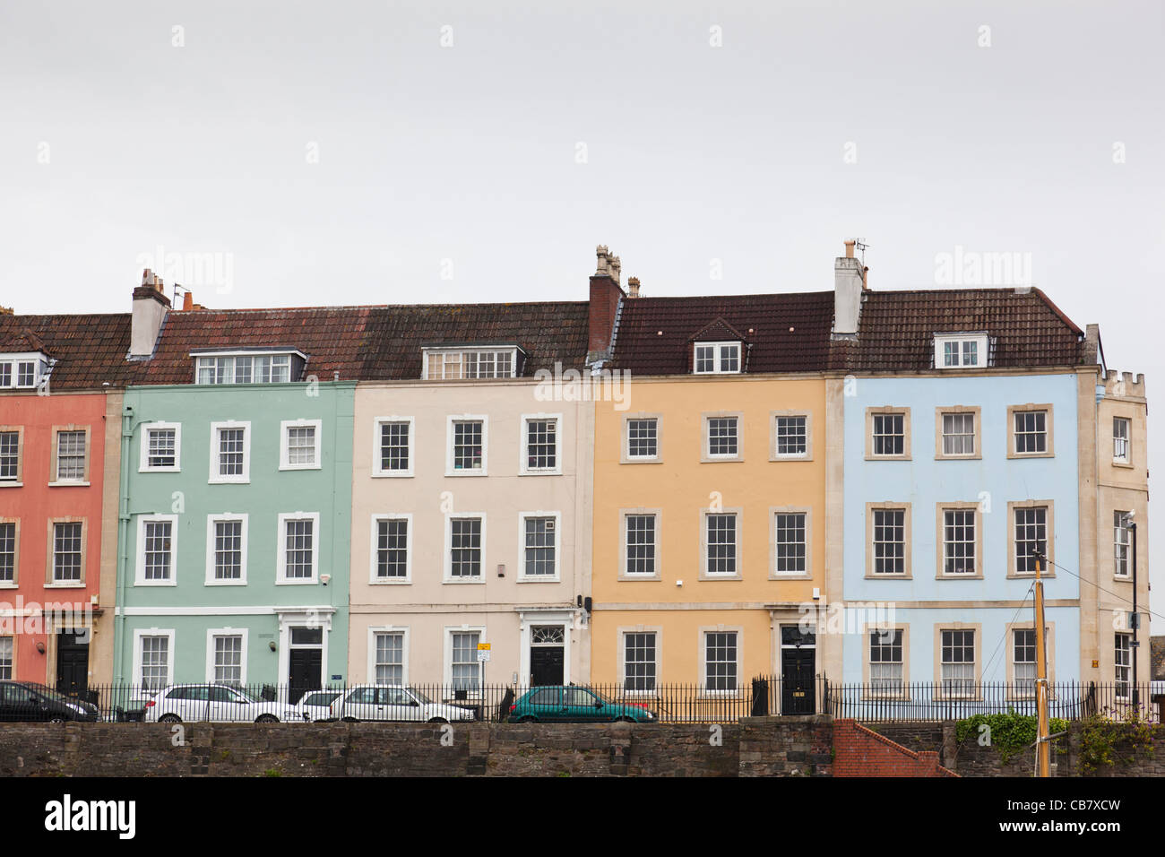 Terraced house painted in colours hi-res stock photography and images ...