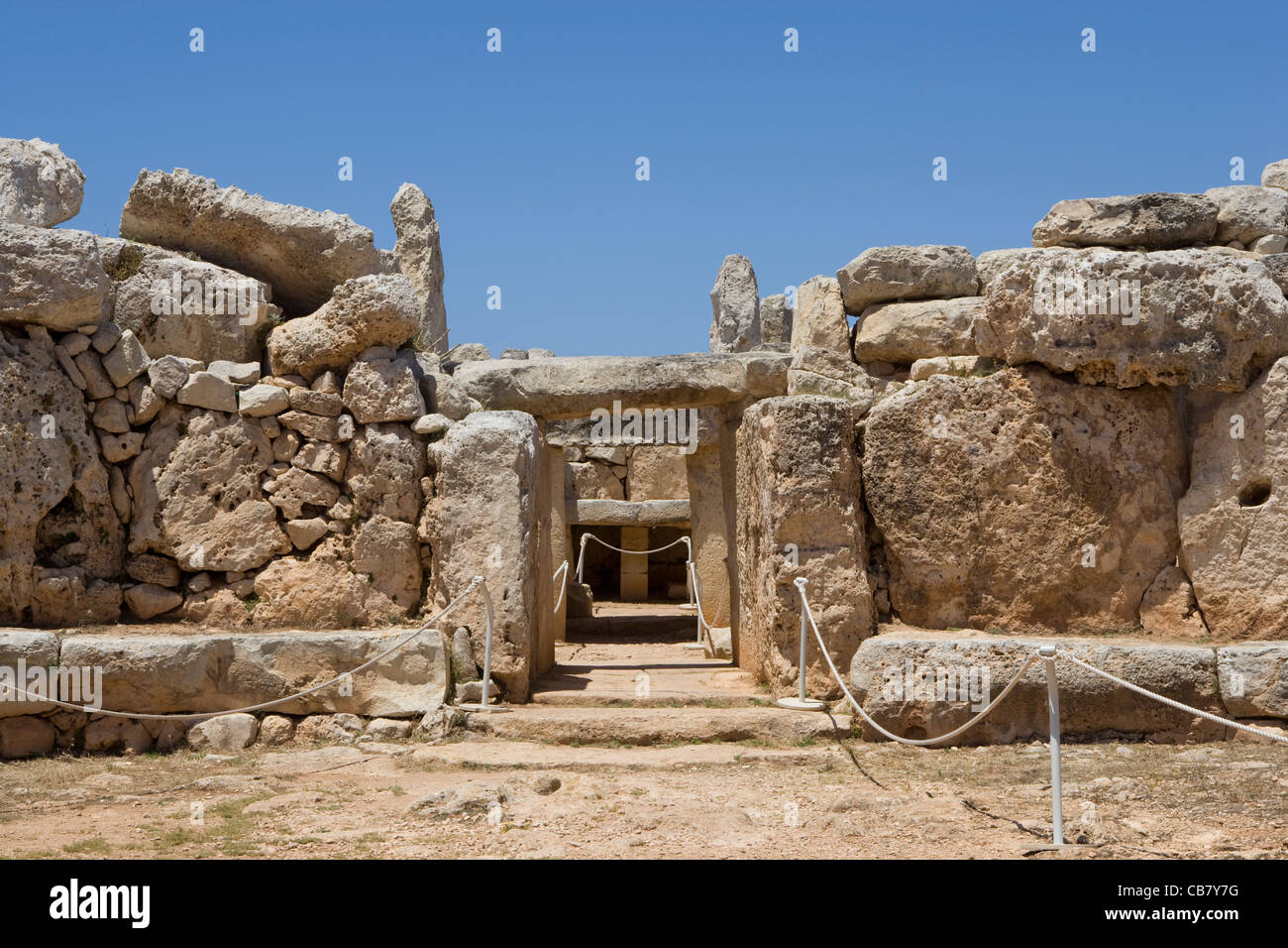 Mnajdra Temple: facade of south temple Stock Photo - Alamy