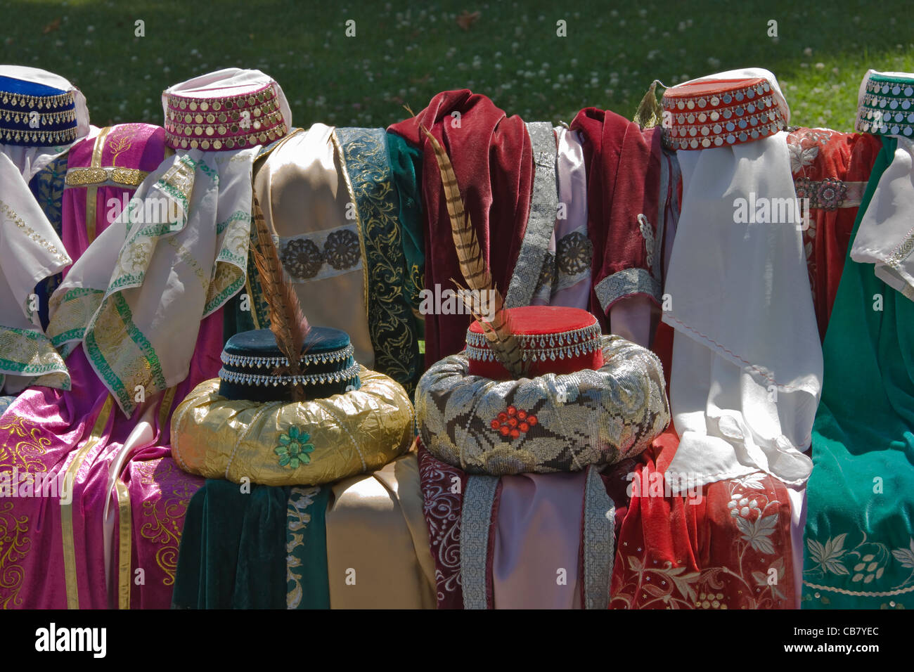 Traditional costume culture hi-res stock photography and images - Alamy