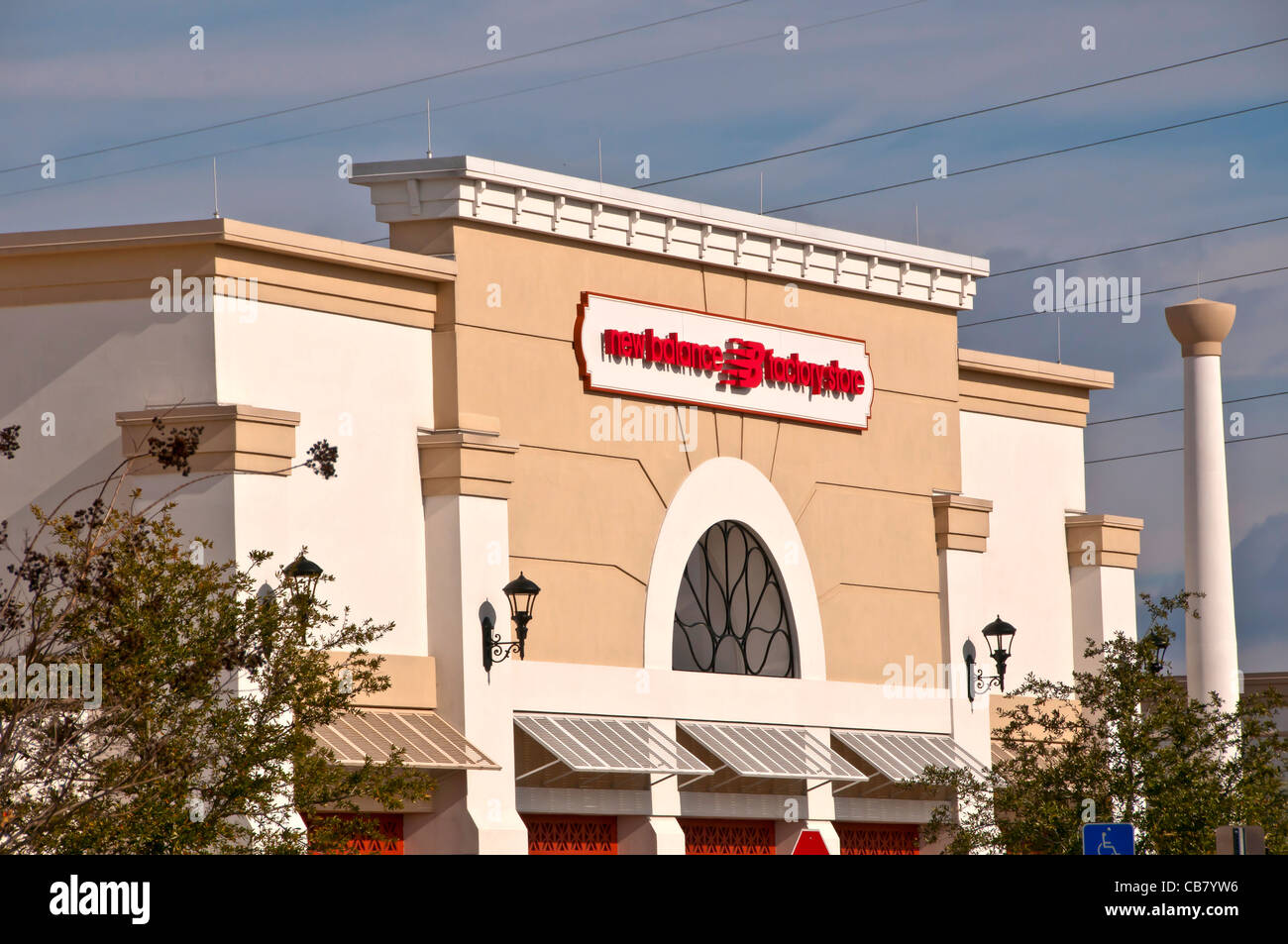 Premium Outlet shopping mall on International Drive, Orlando Florida ...