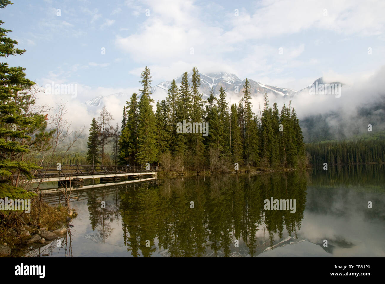 Pyramid Island, Pyramid Lake, Jasper, Alberta, Canada Stock Photo - Alamy