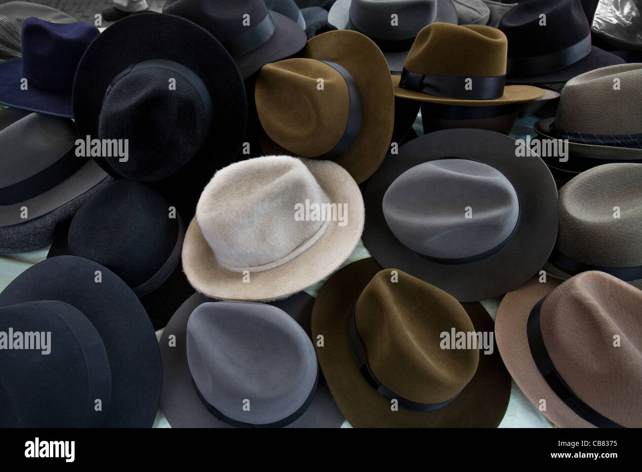 Hat stall in a Sunday fair, Amsterdam, The Netherlands Stock Photo - Alamy