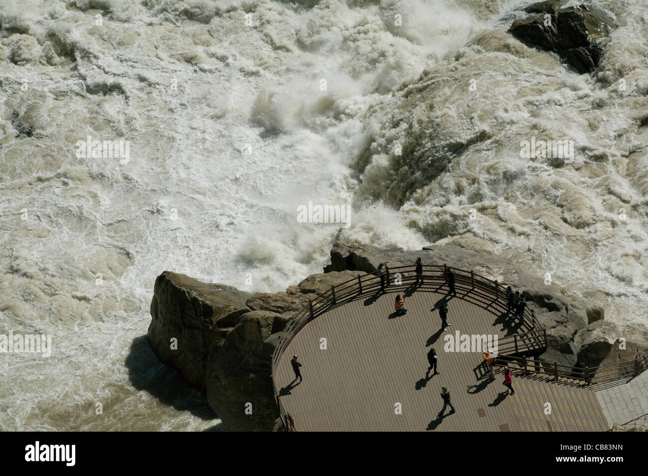 China Yunnan Tiger Leaping Gorge Stock Photo - Alamy