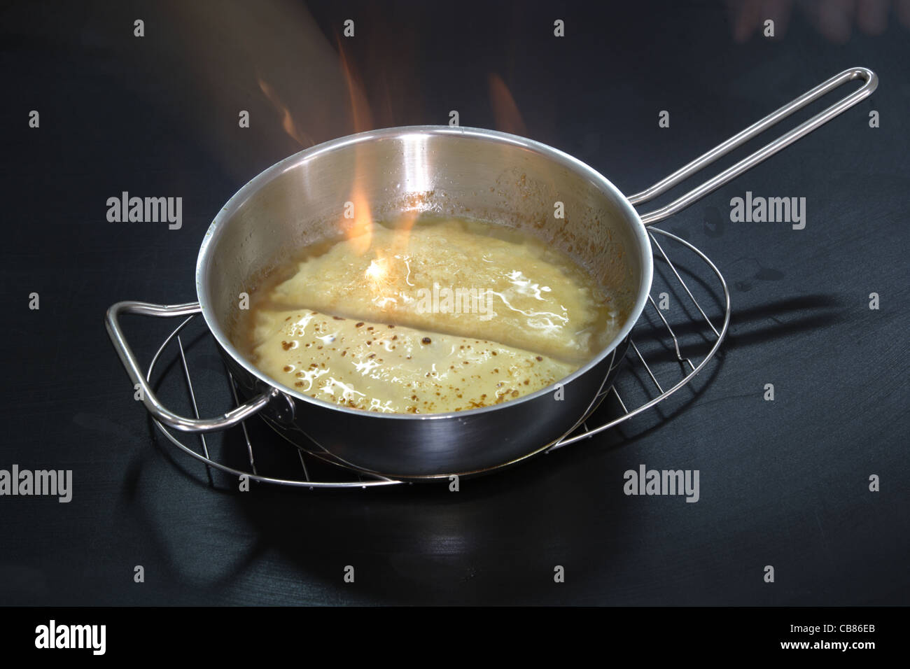 Crepes flambe hi-res stock photography and images - Alamy
