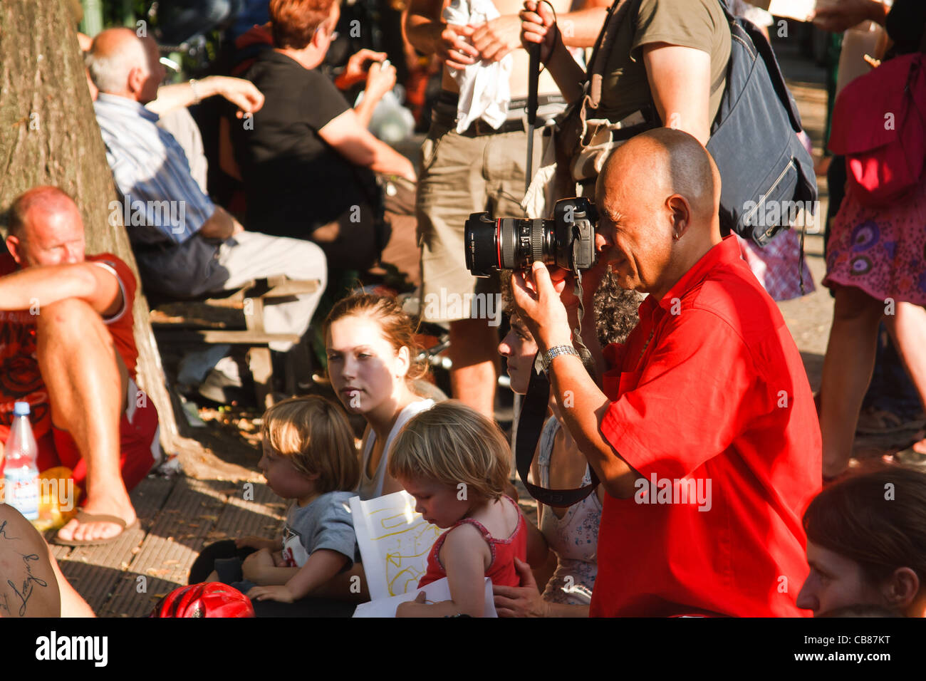 Dslr camera hi-res stock photography and images - Alamy