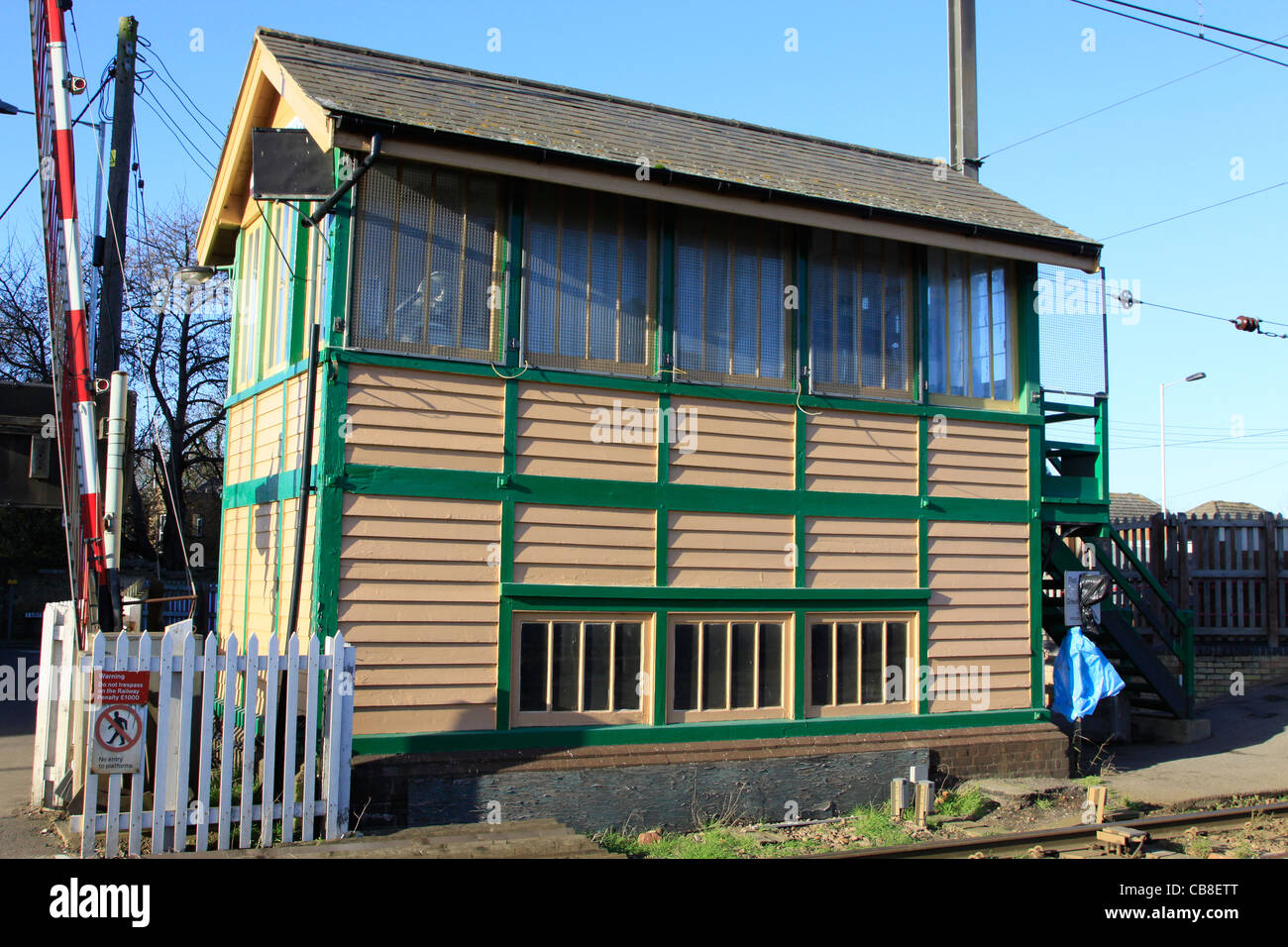 Norfolk east anglia rail network wooden signal box hi-res stock ...