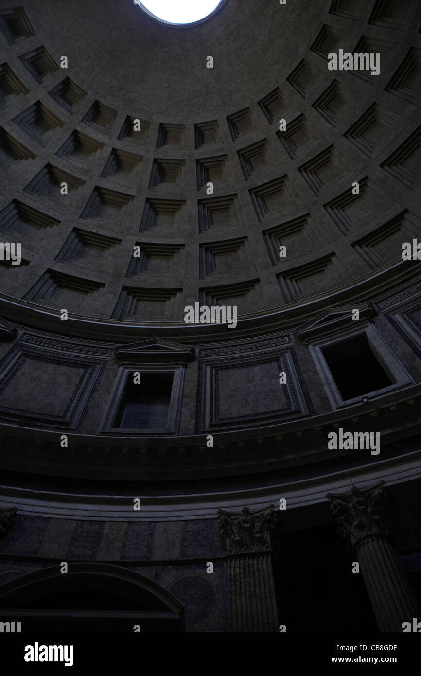 The Pantheon, Ancient Roman place of worship, Rome, Italy Stock Photo ...