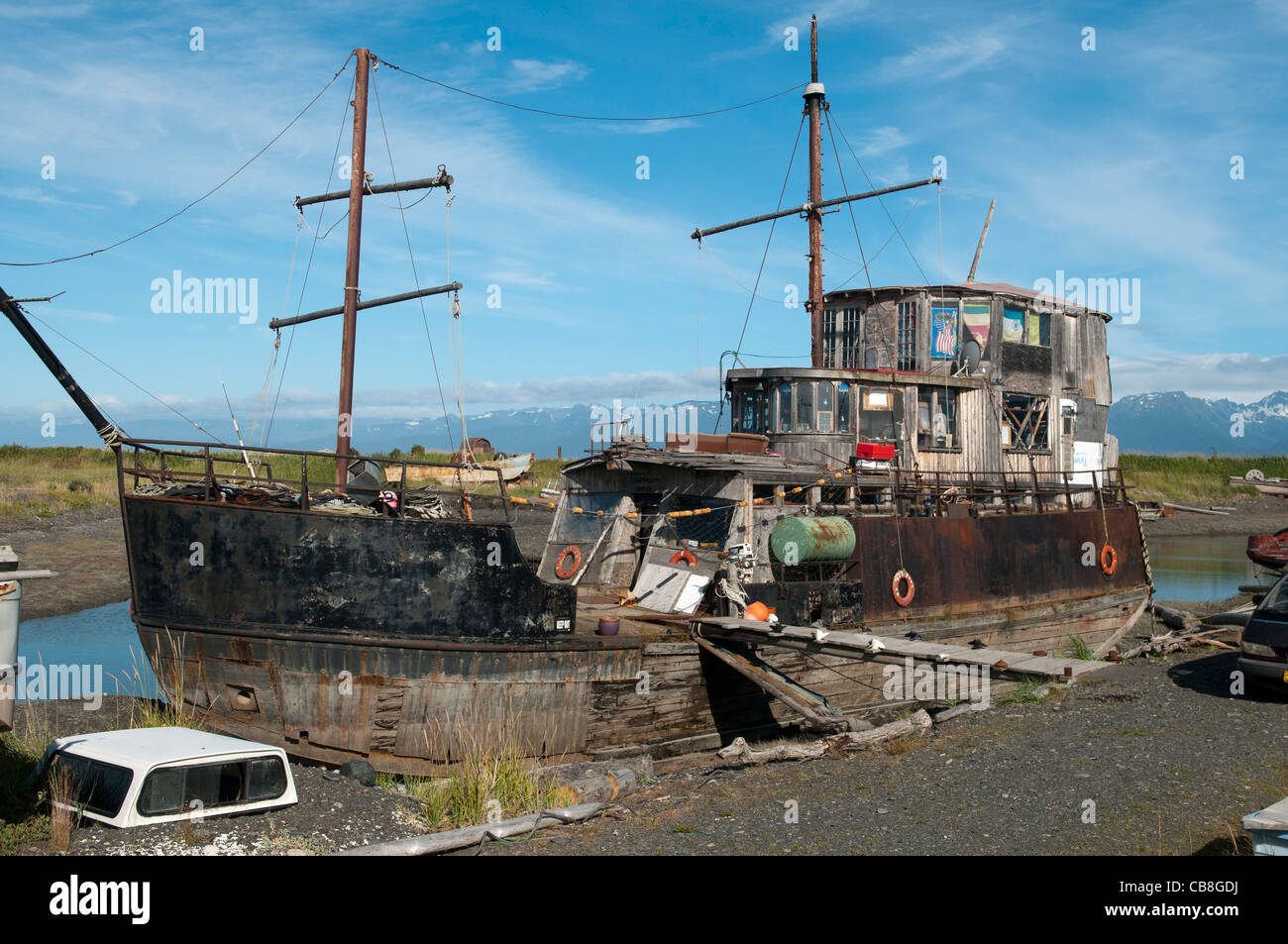 High and dry houseboat, Homer, Alaska Stock Photo - Alamy