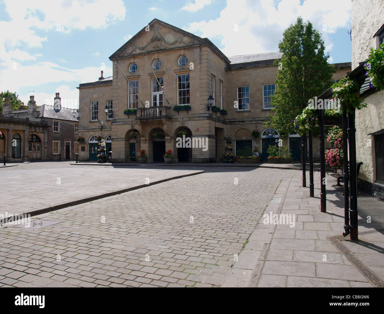 Town hall wells somerset hi-res stock photography and images - Alamy