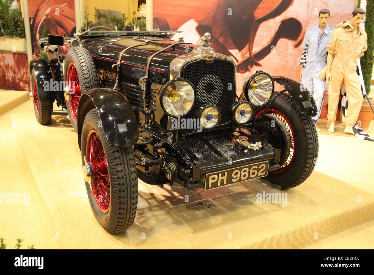 Stutz Blackhawk High Resolution Stock Photography and Images - Alamy