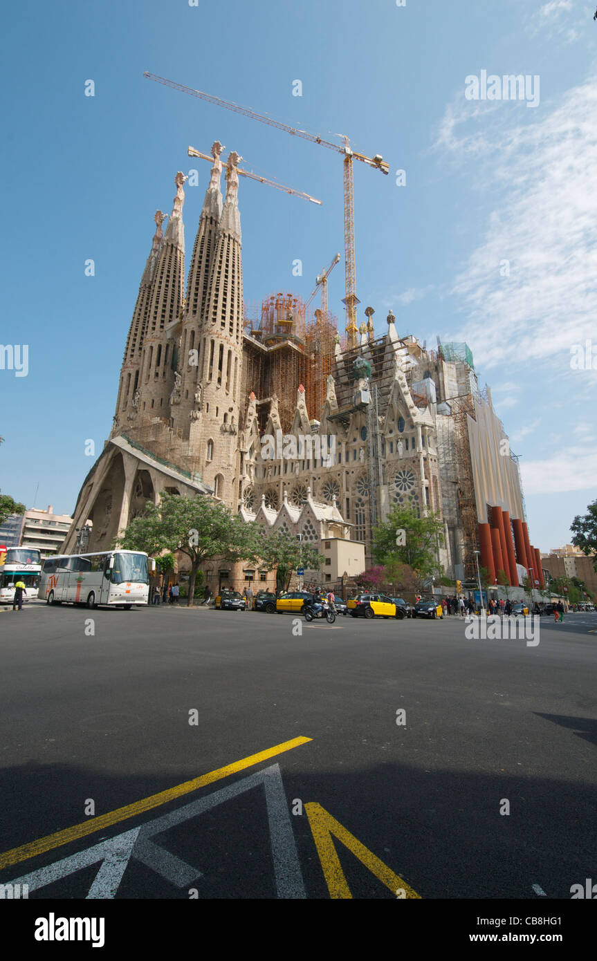 Gaudis sagrada familia basilica hi-res stock photography and images - Alamy