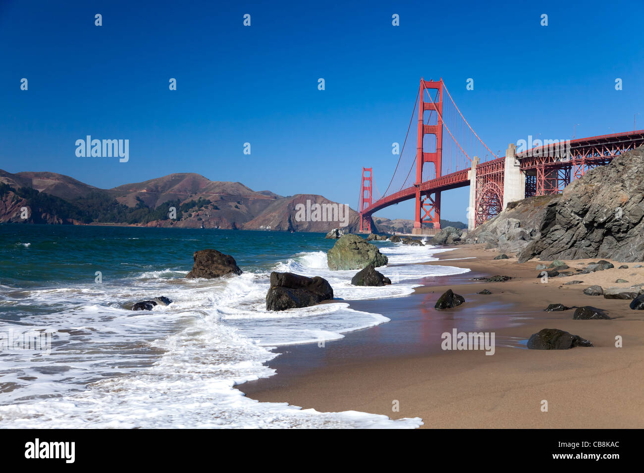 The Golden Gate Bridge in San Francisco bay Stock Photo - Alamy