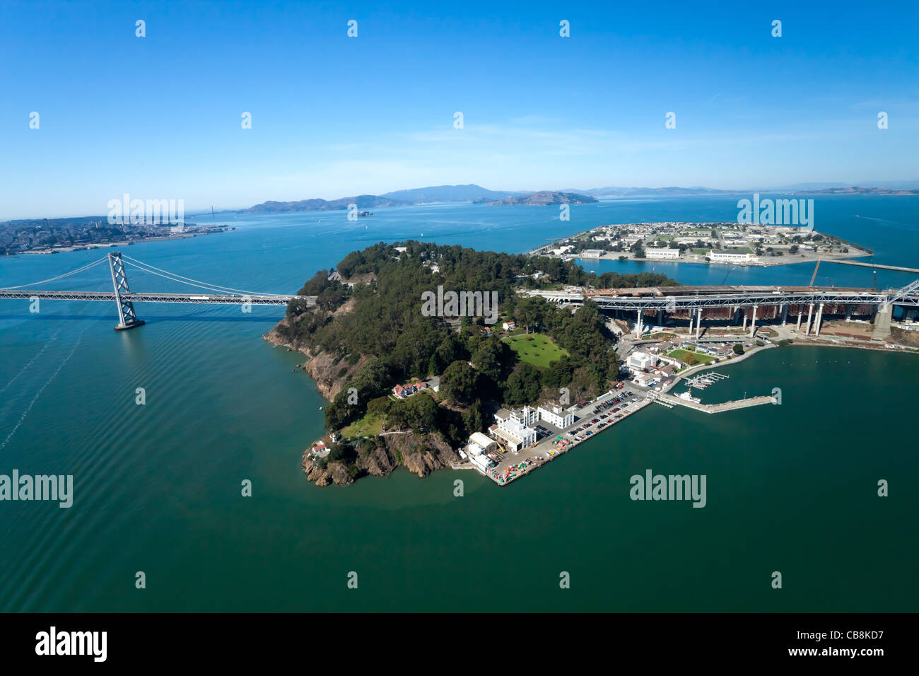 San Francisco Bay bridge and the Treasure Island Stock Photo - Alamy