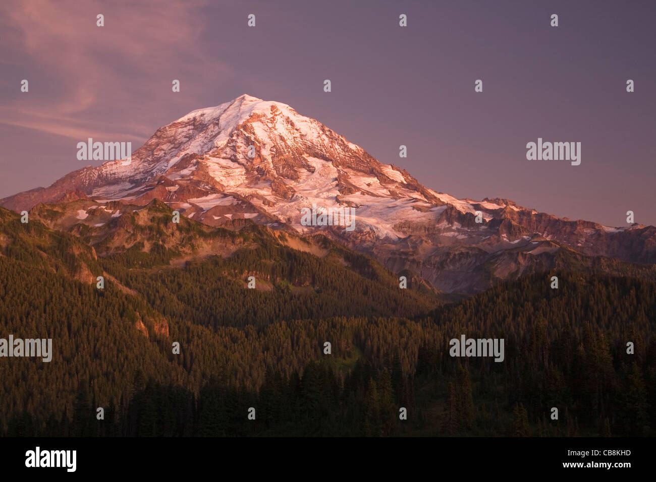 WASHINGTON - View of Mount Rainier at sunset from Tolmie Peak in Mount ...