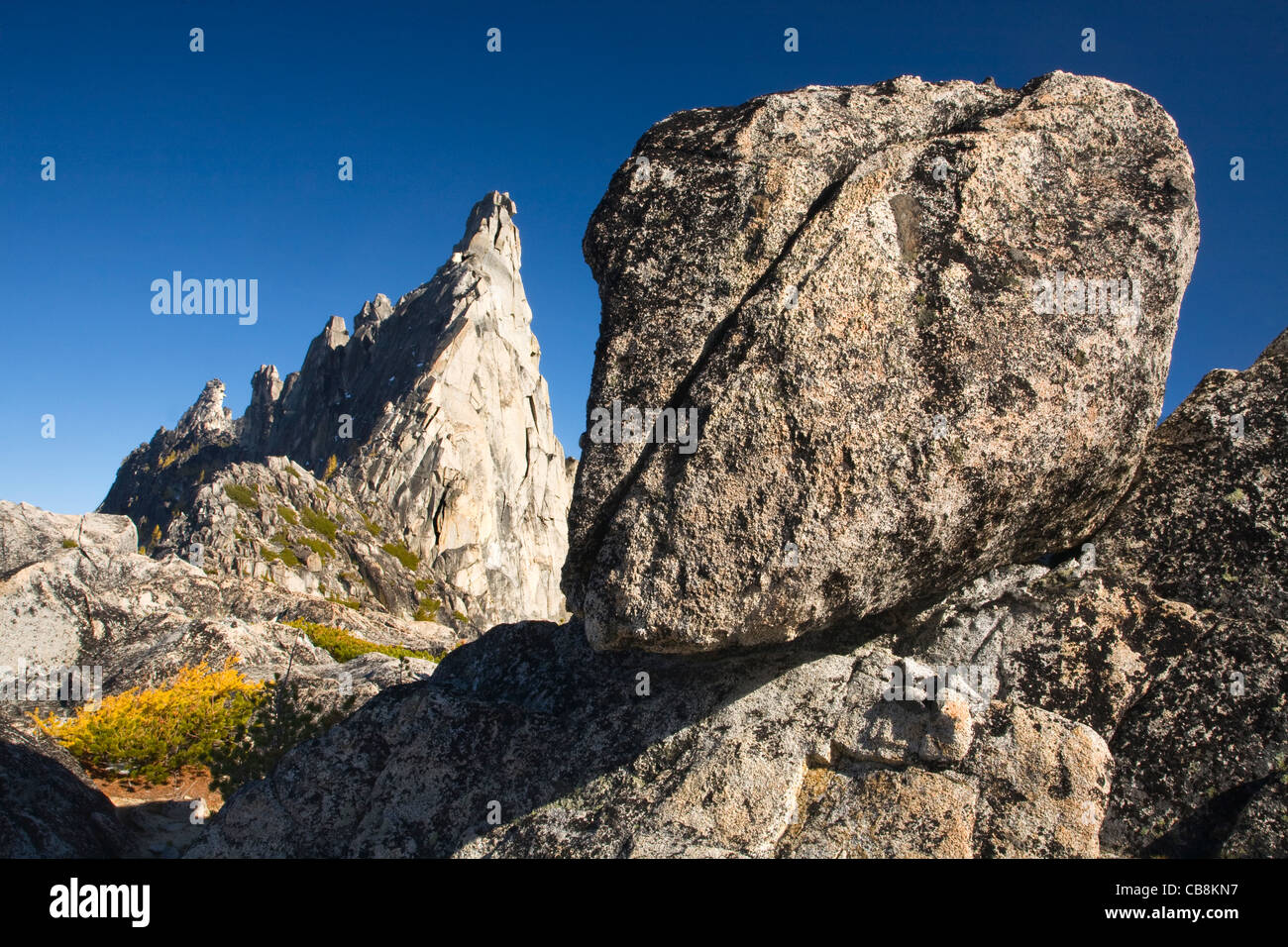 WASHINGTON - Prusik Peak in the Enchantment Peaks of Alpine Lakes ...