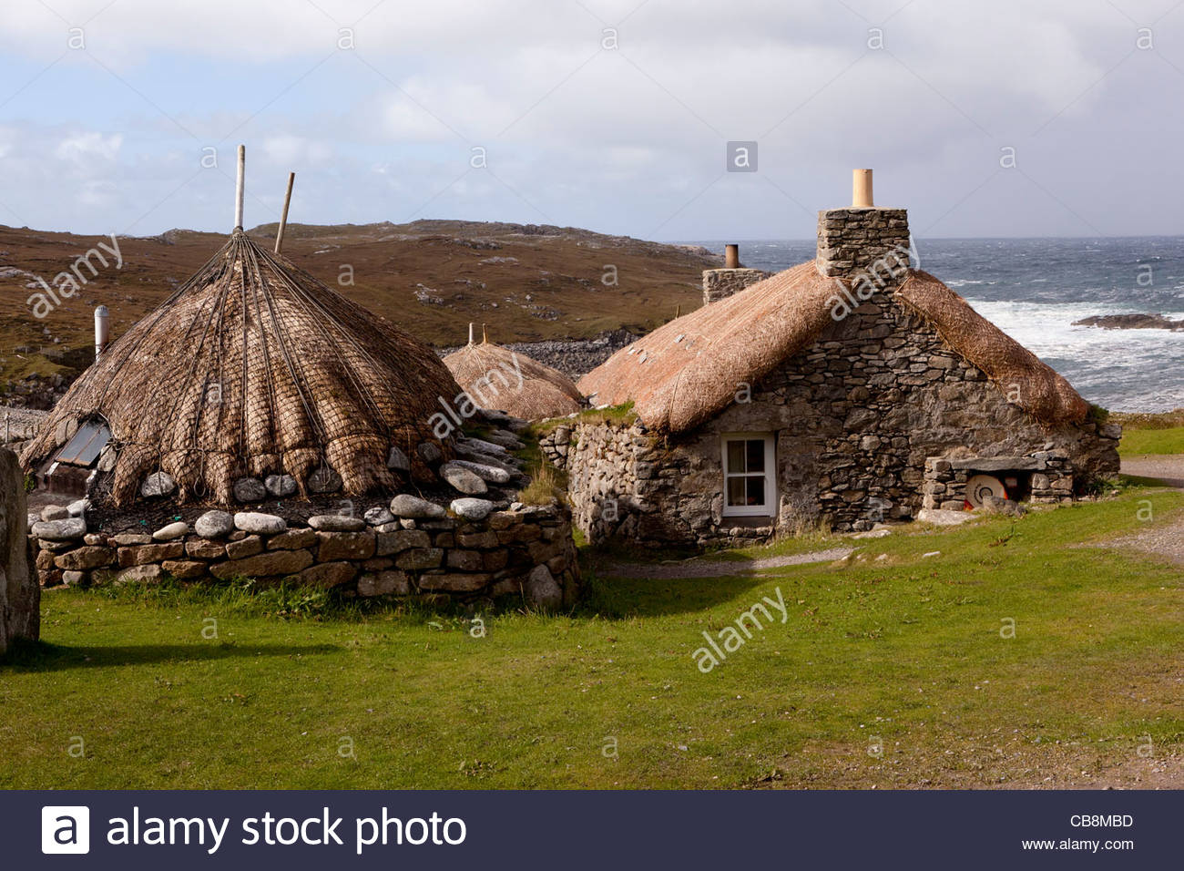 Black House Scotland Stock Photos & Black House Scotland Stock Images ...