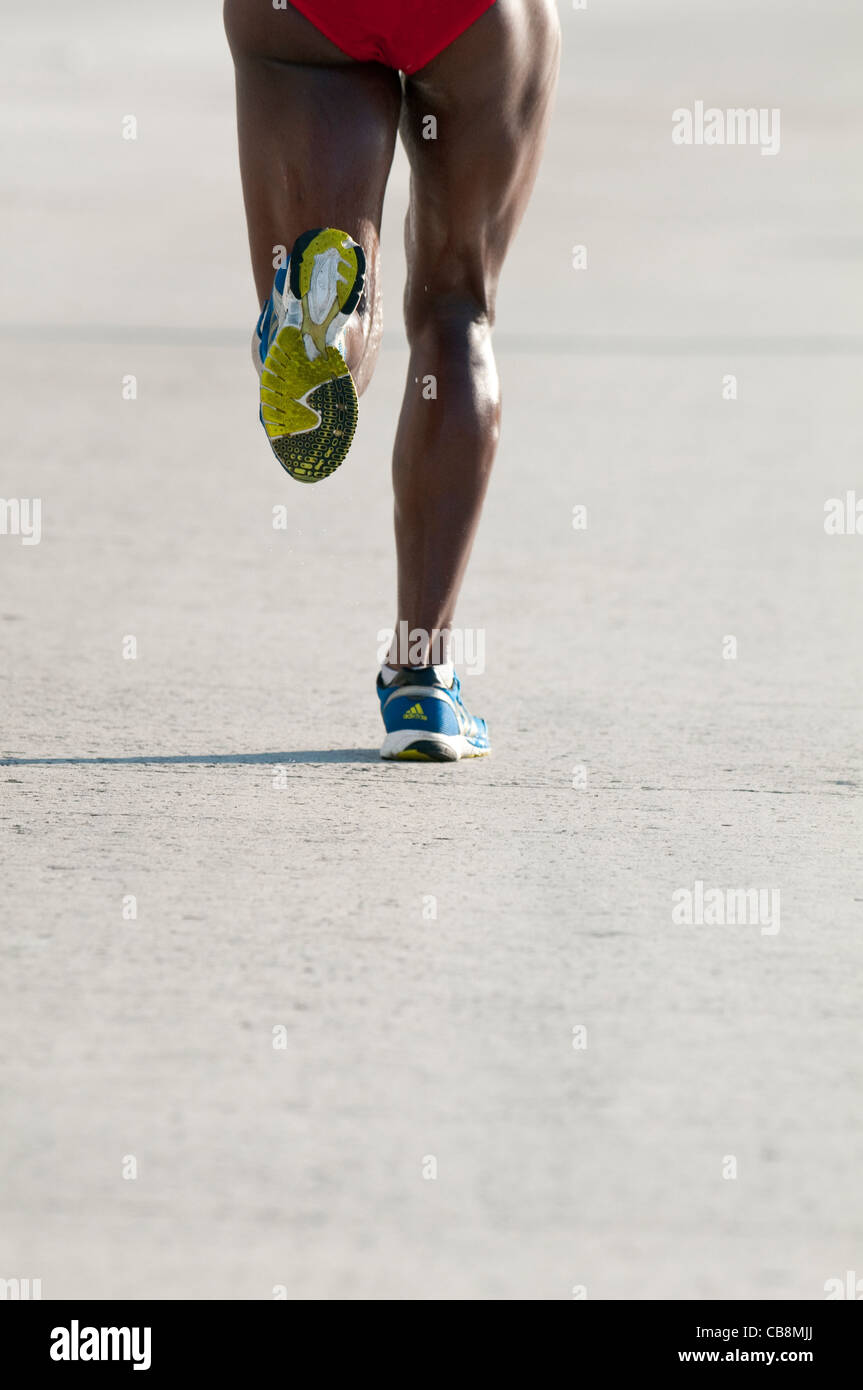 Female runner legs Stock Photo - Alamy