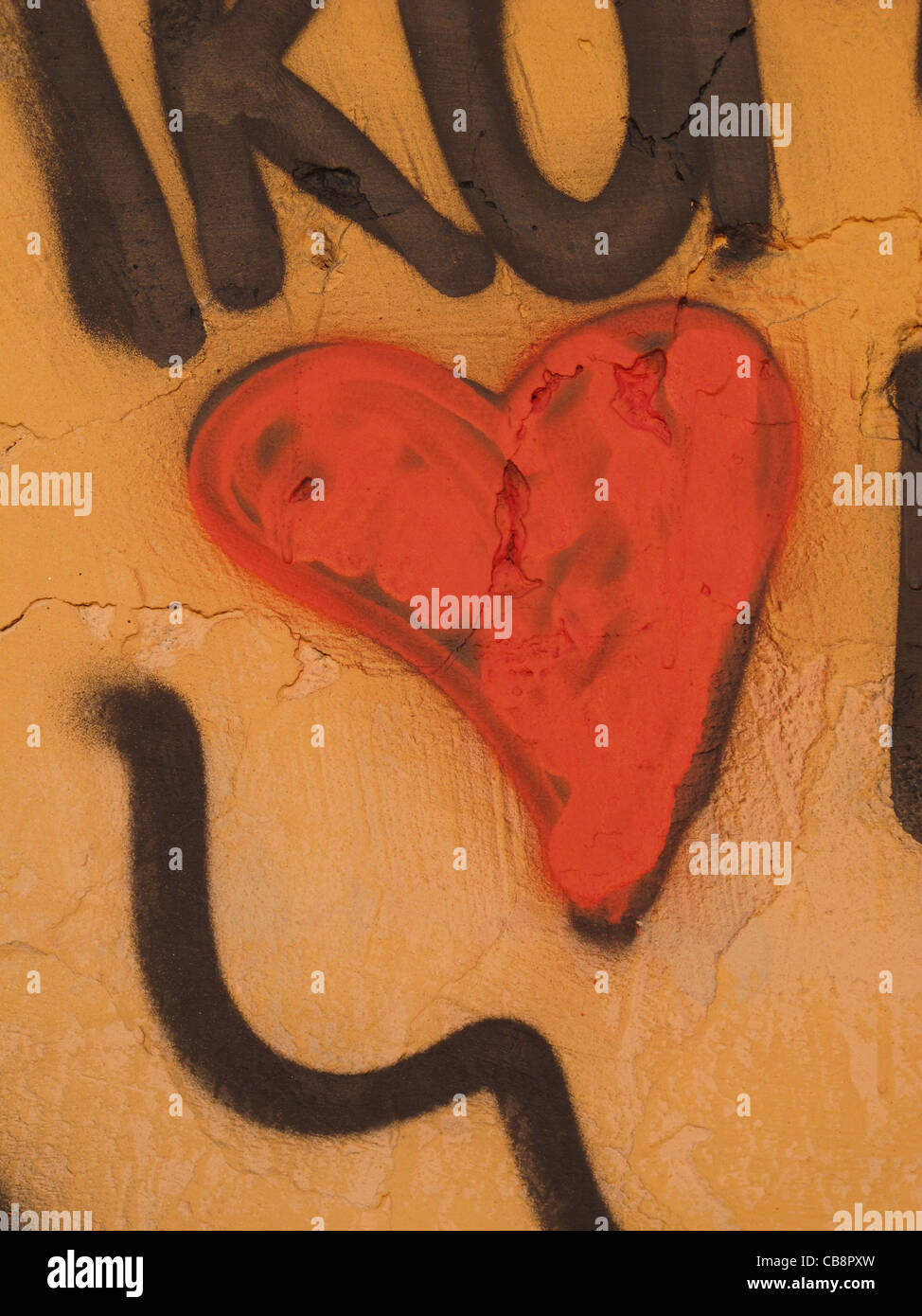 Graffiti symbol heart graffitti wall hi-res stock photography and ...