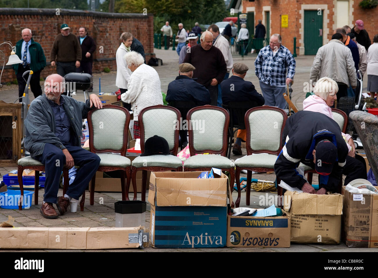 Auction People High Resolution Stock Photography and Images - Alamy