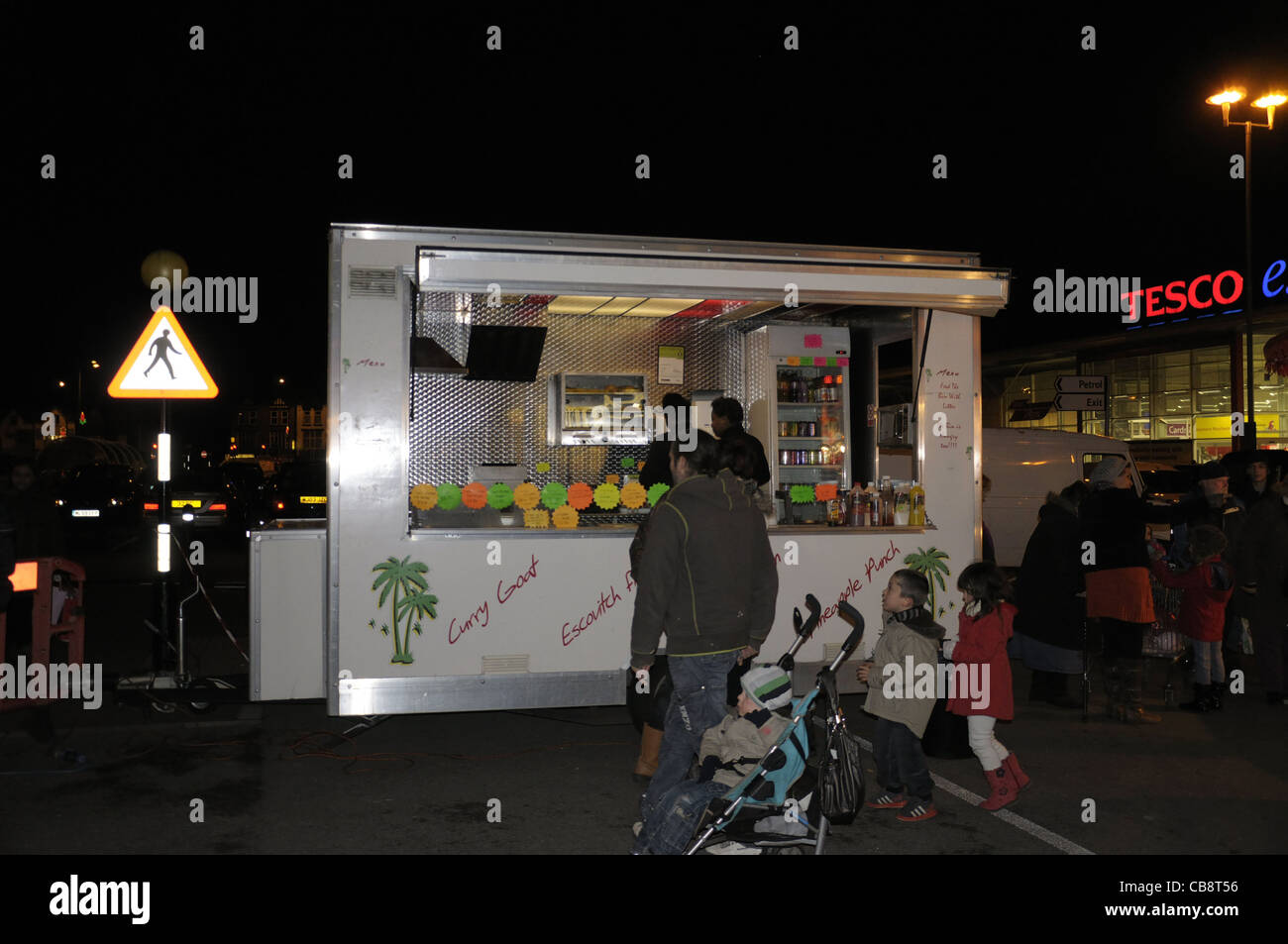 Ethnic food stall hi-res stock photography and images - Alamy