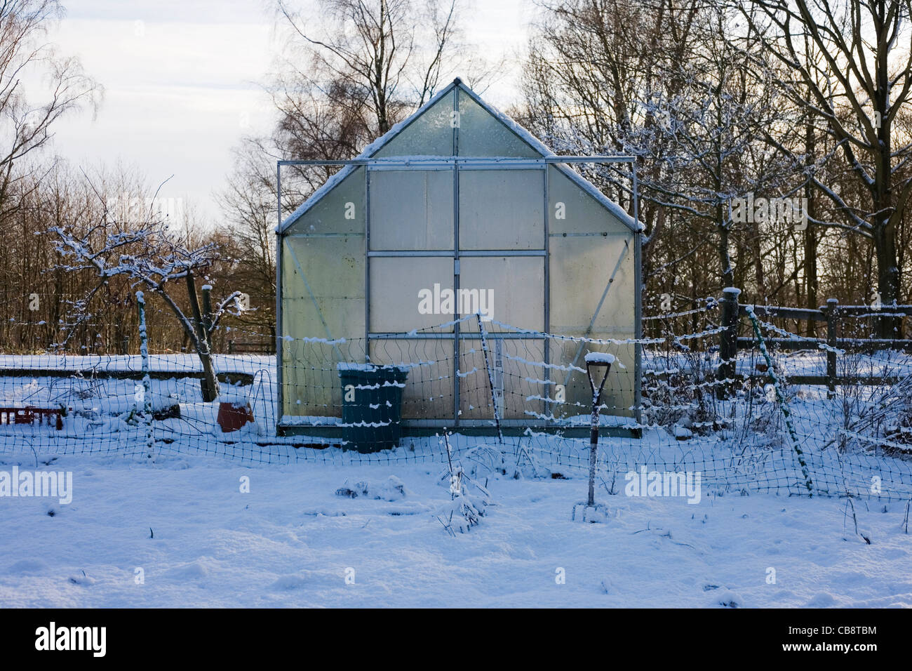 Rural winter setting hi-res stock photography and images - Alamy