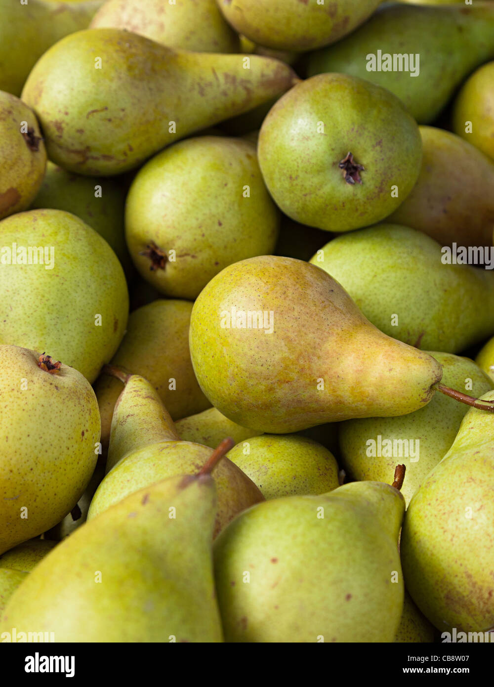 Pears hi-res stock photography and images - Alamy
