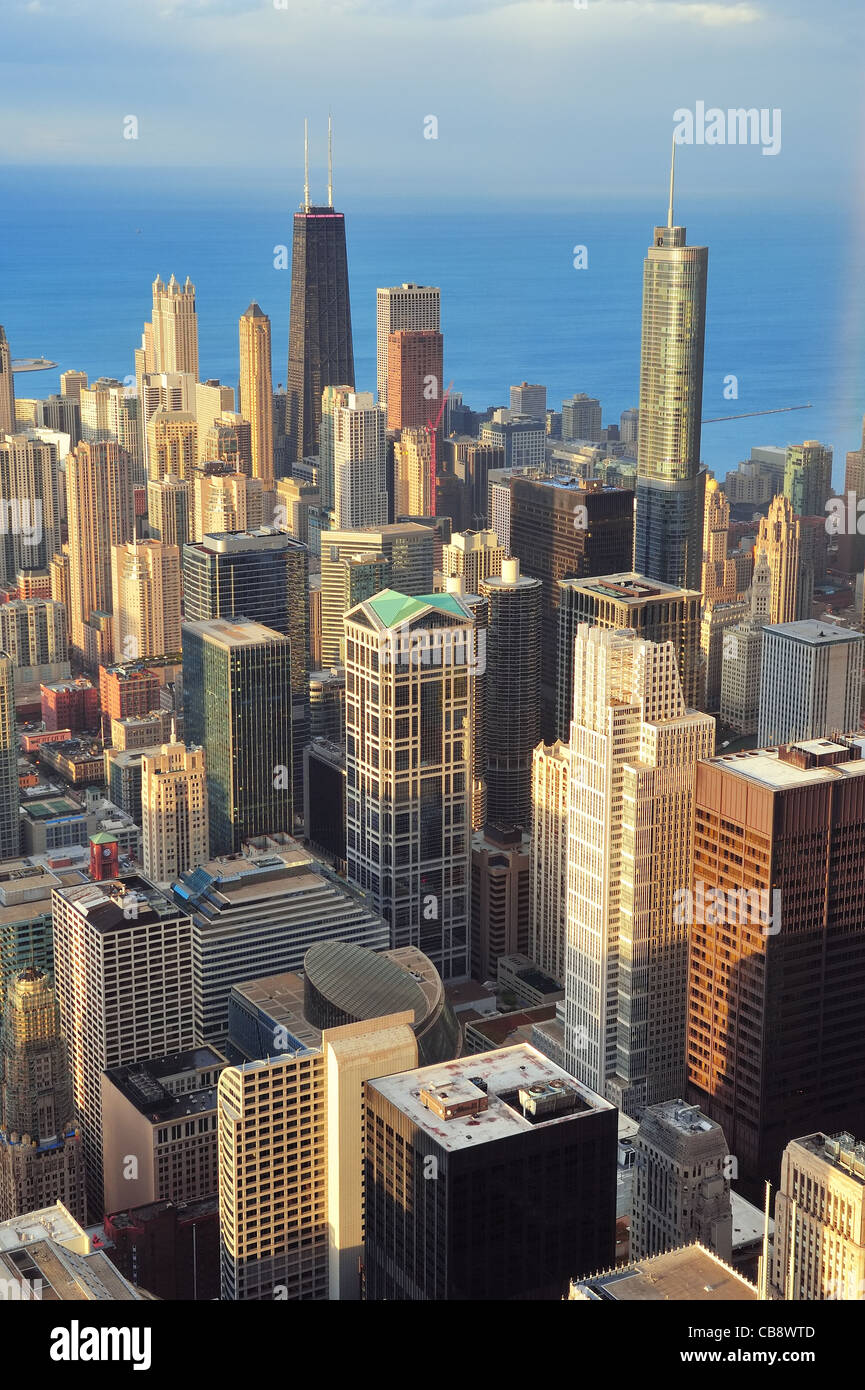 Chicago downtown aerial view at dusk with skyscrapers and city skyline ...