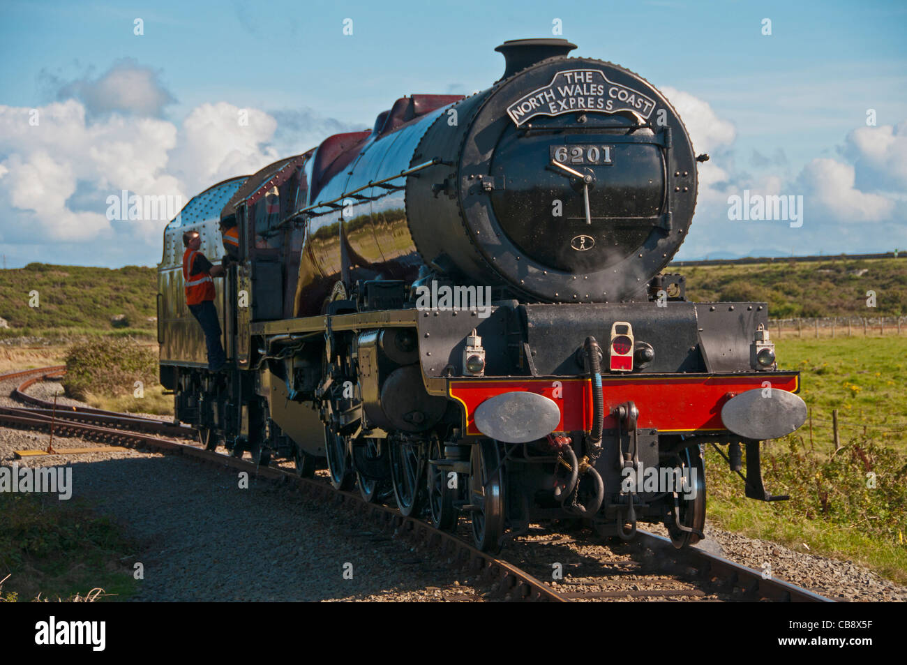 Princess Elizabeth 6201 LMS steam engine on the triangle at Valley ...