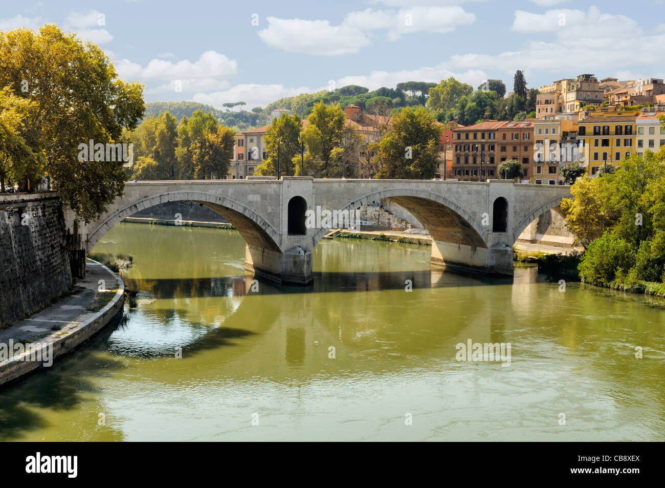 Bridge over the tiber river hi-res stock photography and images - Alamy