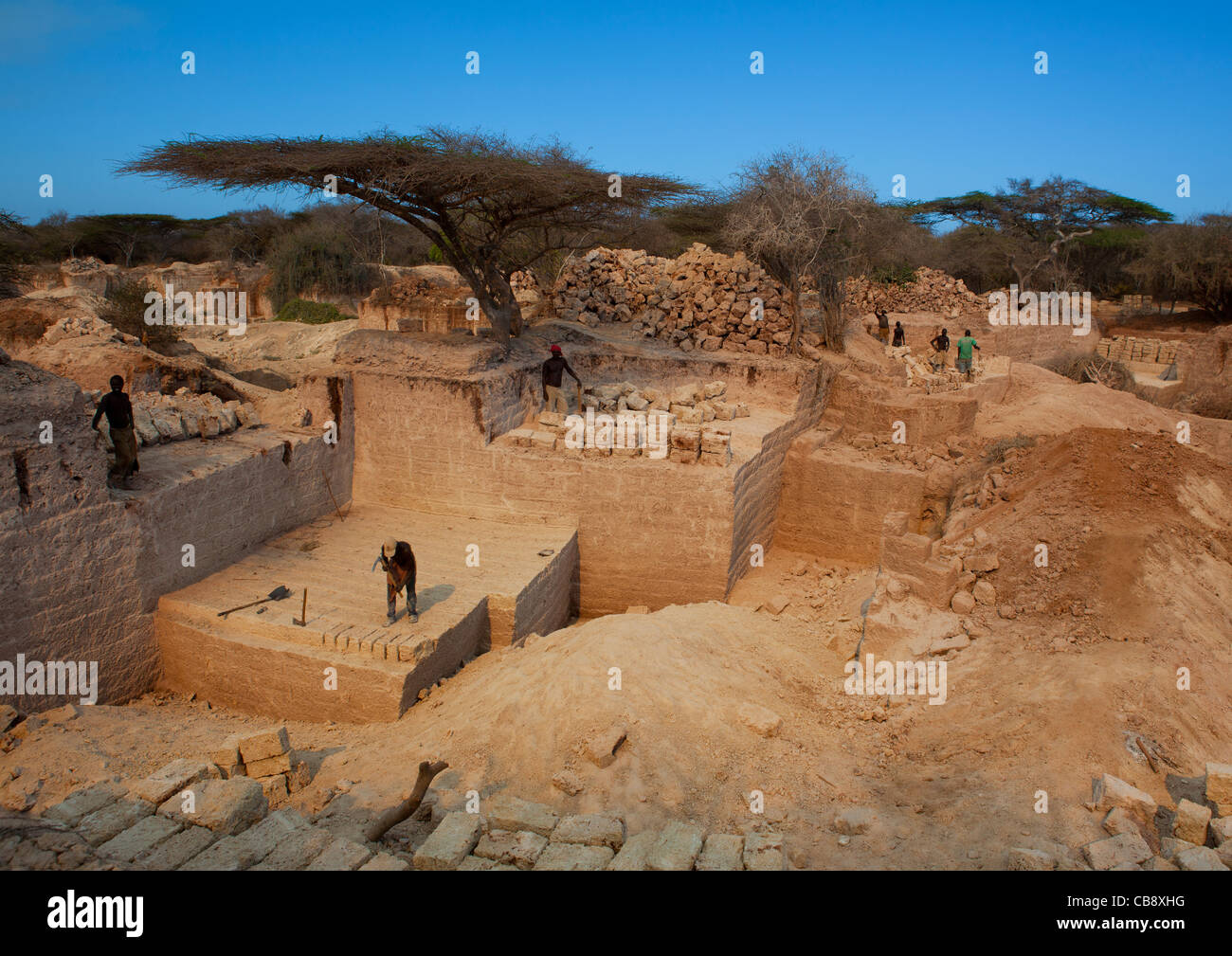 Coral Stone Quarry, On Manda Island, Lamu, Kenya Stock Photo - Alamy