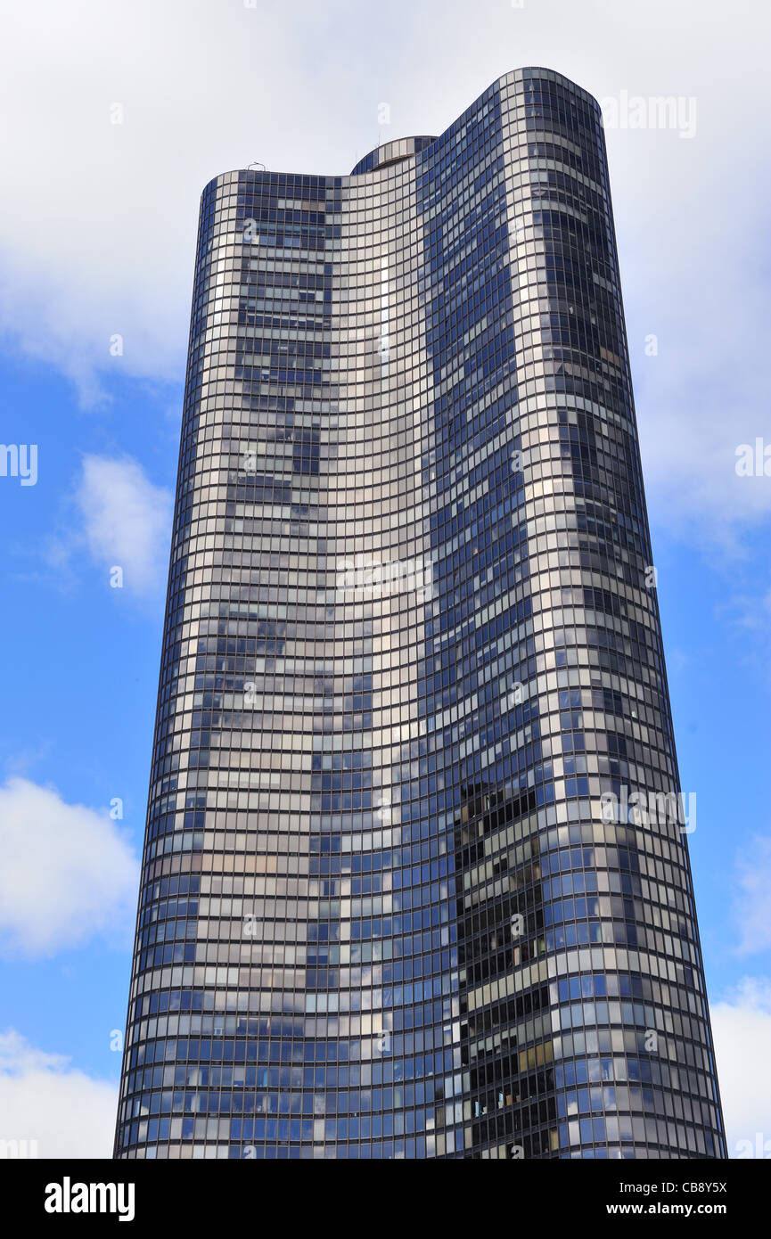 Lake Point Tower closeup Stock Photo - Alamy