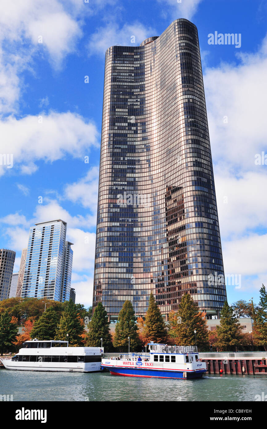 Lake Point Tower closeup Stock Photo - Alamy