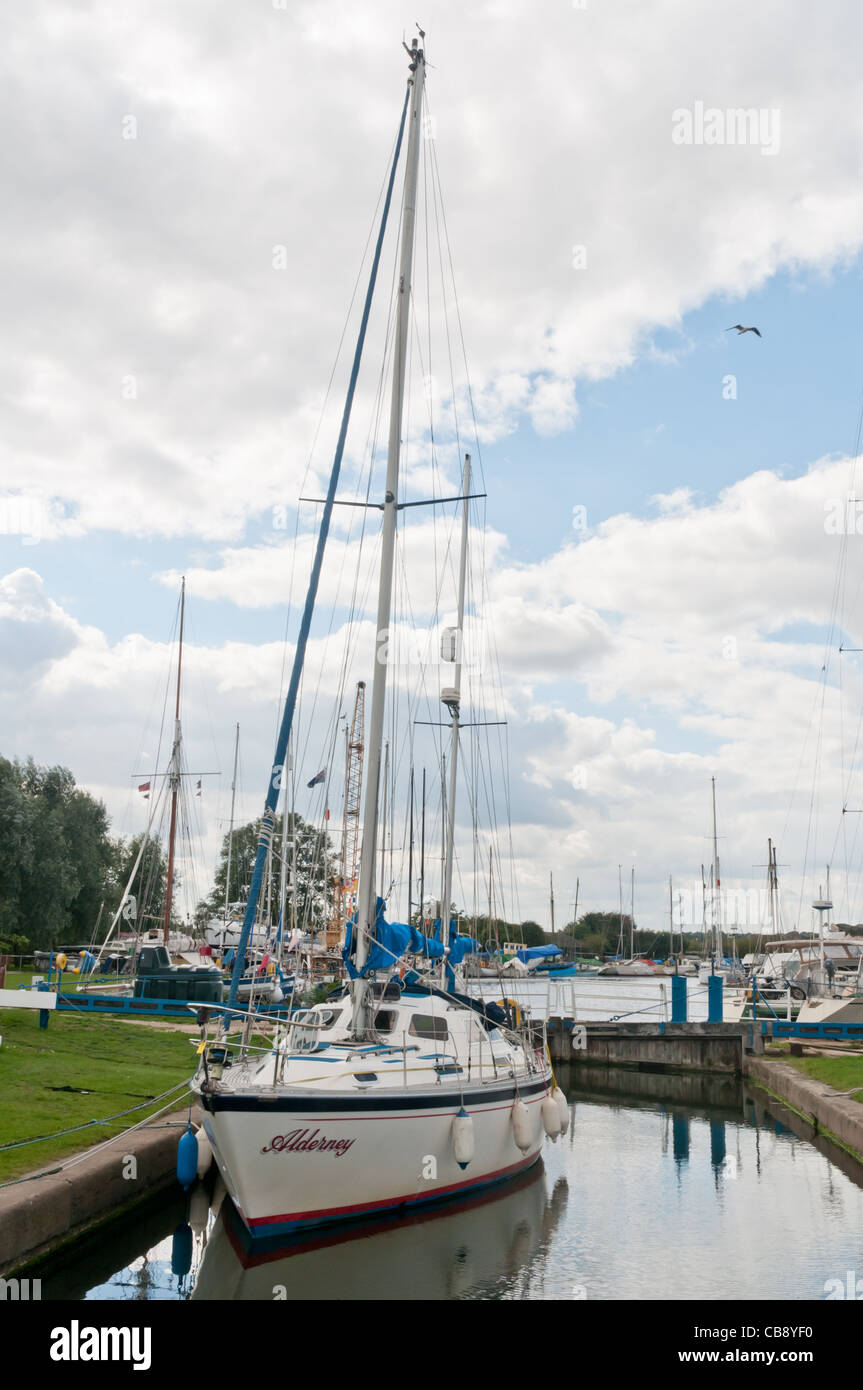 Heybridge basin hi-res stock photography and images - Alamy