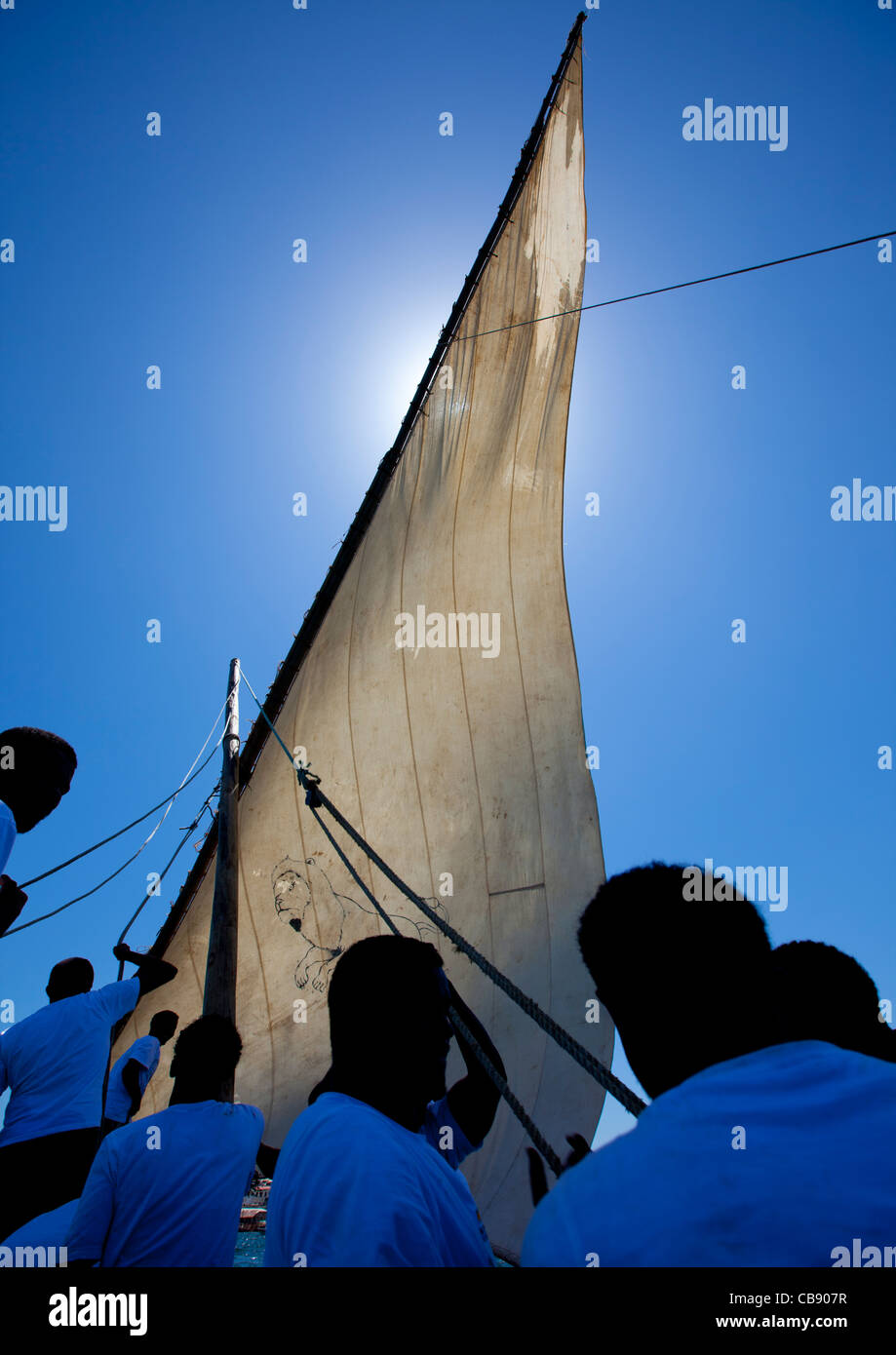 Transport dhow hi-res stock photography and images - Alamy