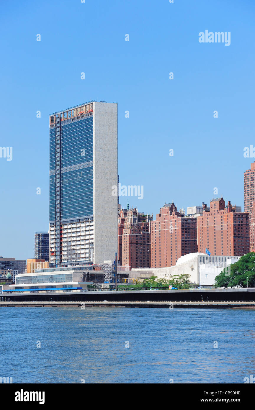 UN complex over East River Stock Photo - Alamy