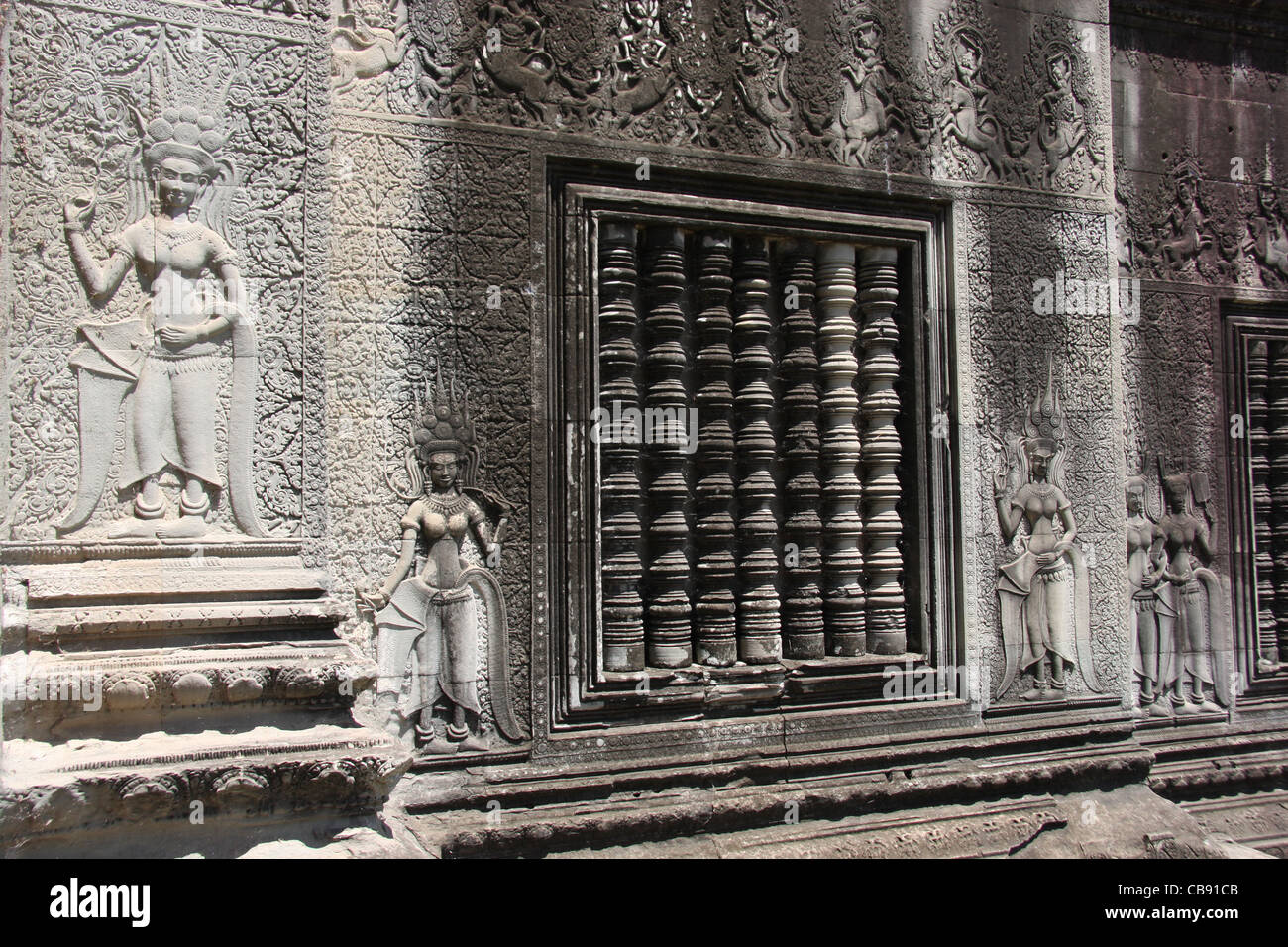 Angkor Wat temple, female bas-relief building decoration, Cambodia ...