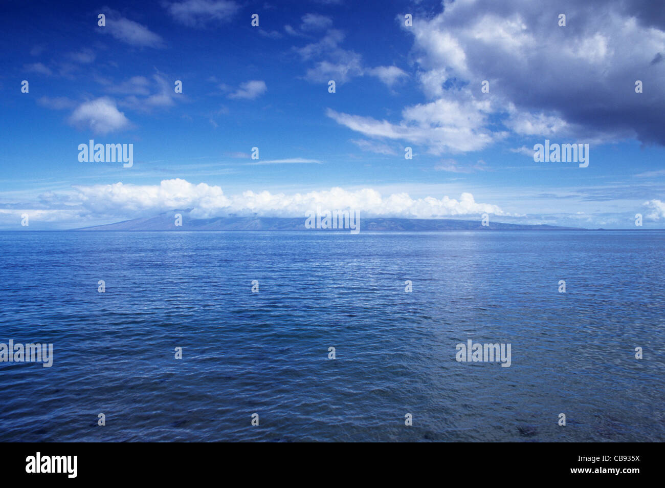 Maui hawaii overview hi-res stock photography and images - Alamy