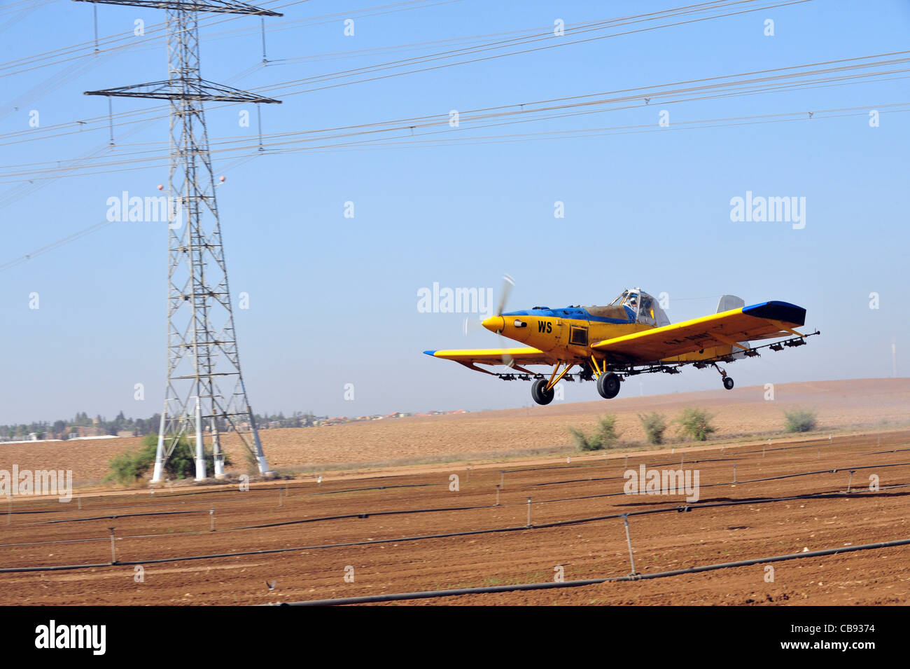 Crop Spraying Aircraft High Resolution Stock Photography and Images - Alamy