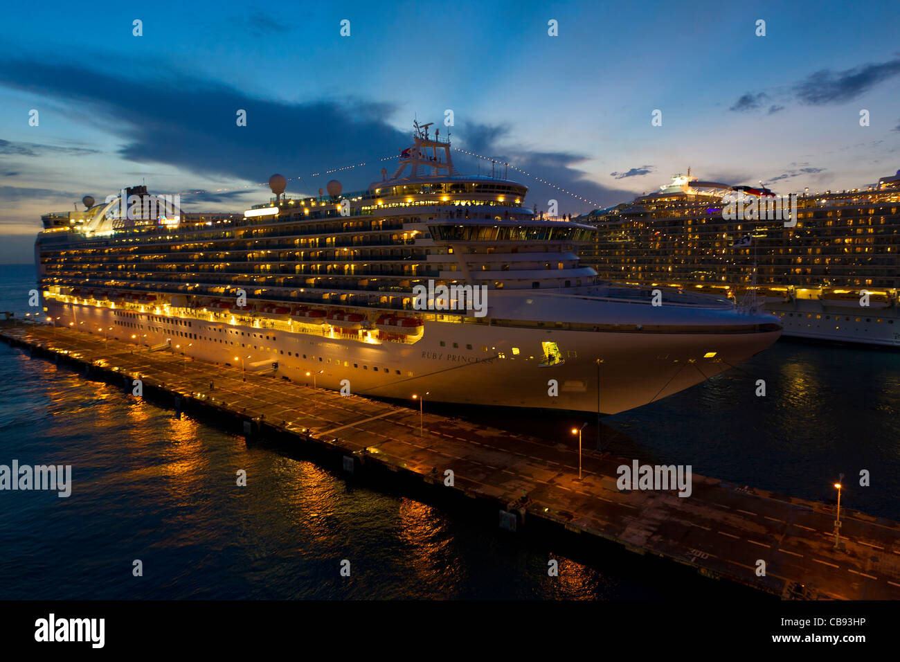 Ruby princess hi-res stock photography and images - Alamy