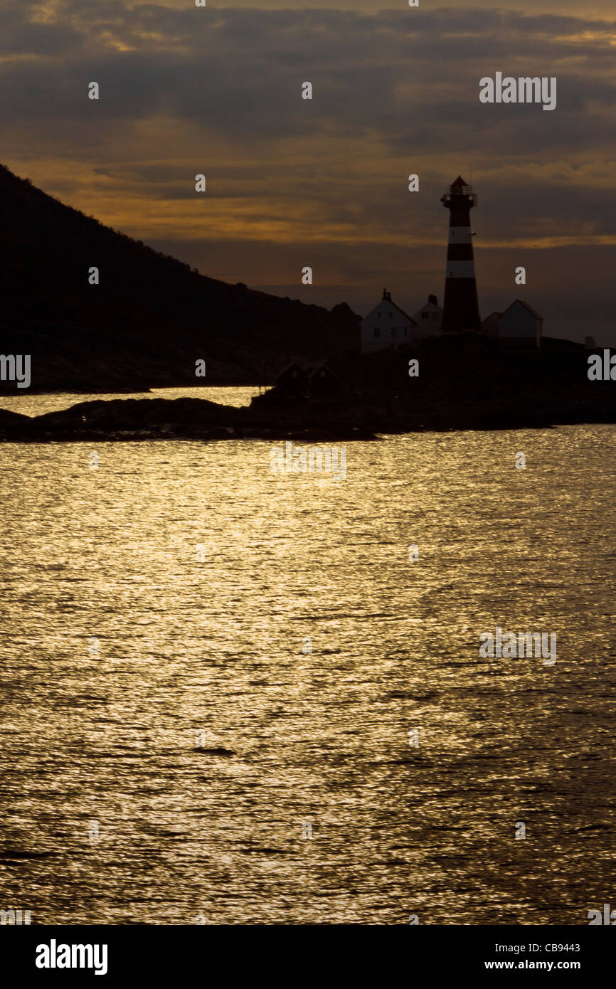 Landegode Lighthouse on the islet Store Eggeloysa, built in 1902 Stock ...
