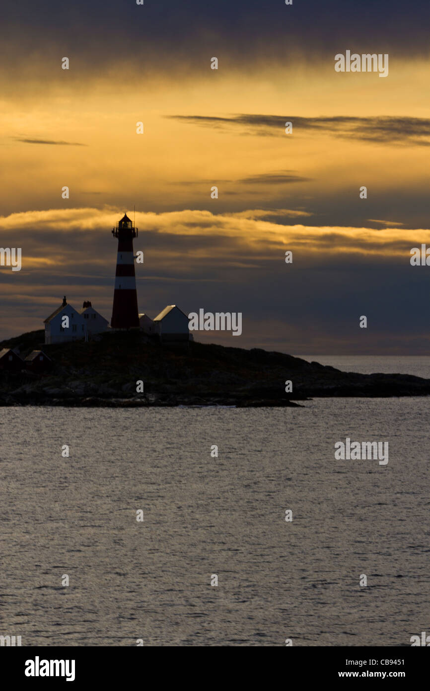 Landegode Lighthouse on the islet Store Eggeloysa, built in 1902 Stock ...