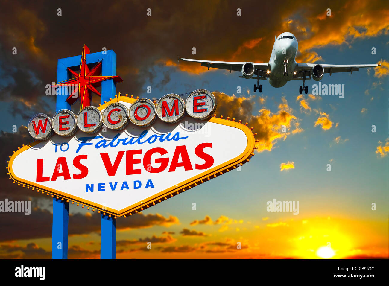 Las vegas welcome sign sunset hi-res stock photography and images - Alamy