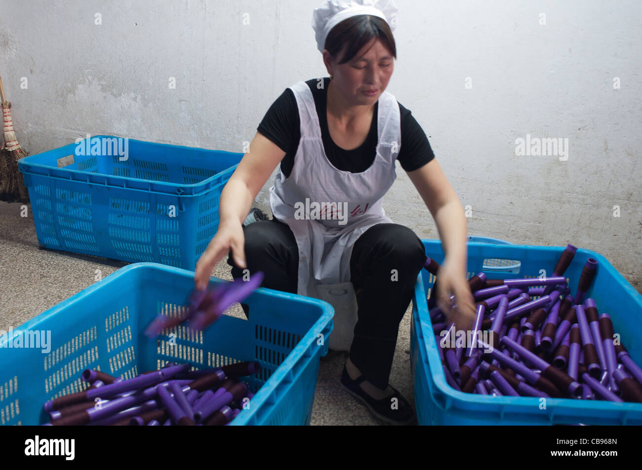 Jiangsu factory hi-res stock photography and images - Alamy
