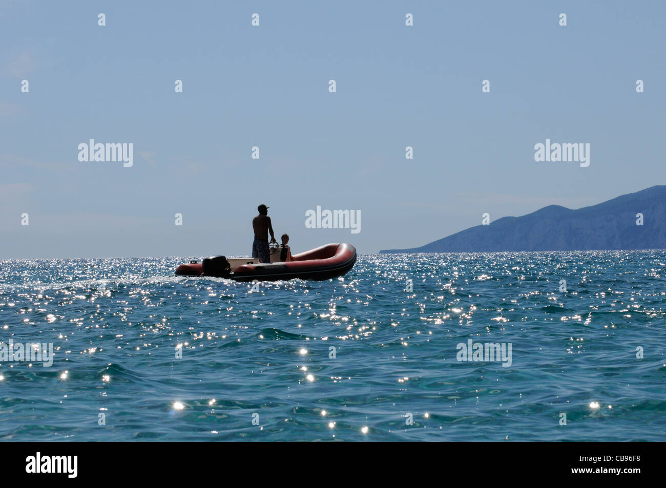 Couple sailing on mediterranean sea hi-res stock photography and images ...