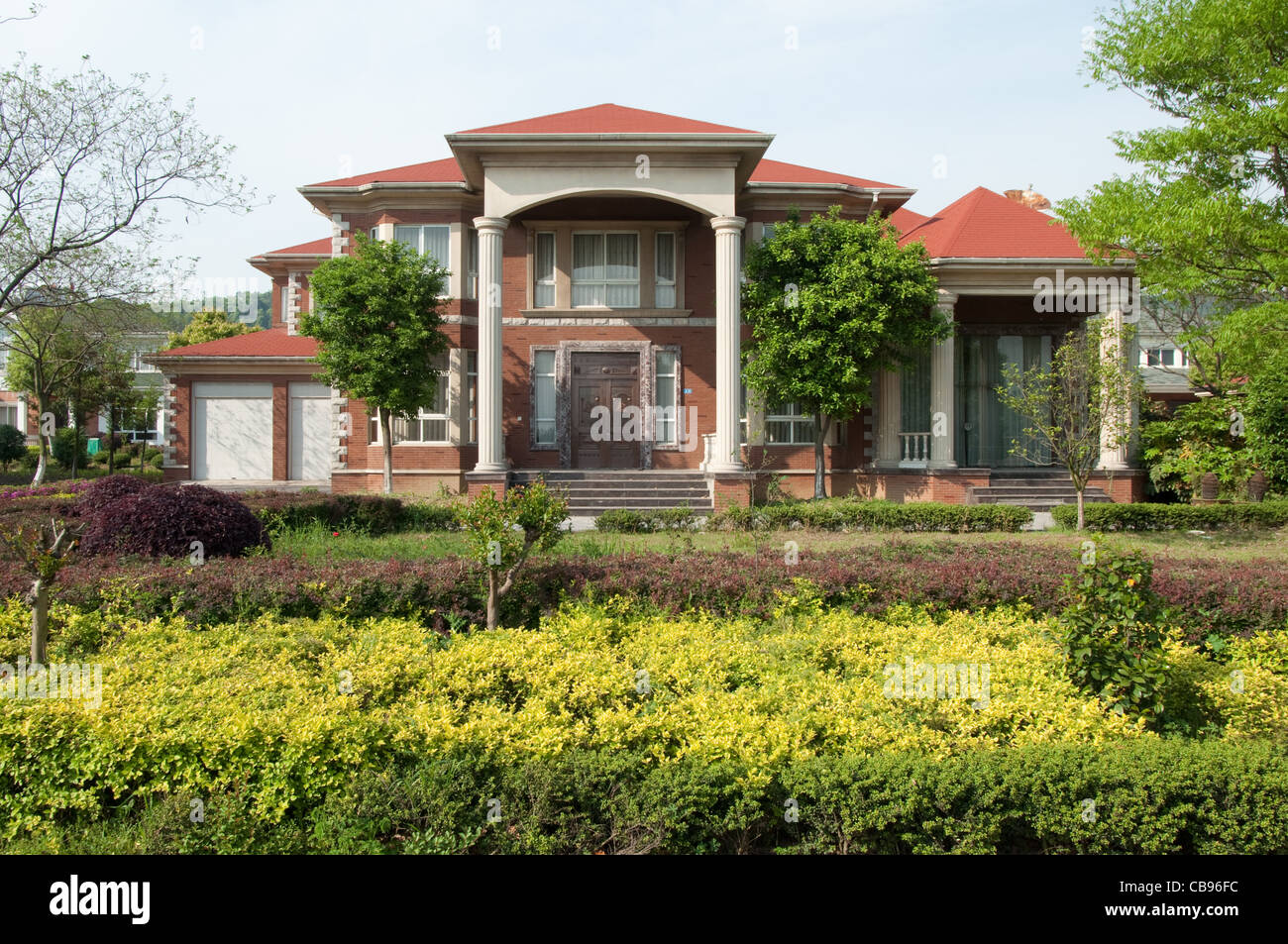 A luxury house in Huaxi Village, Jiangsu, CHina Stock Photo - Alamy