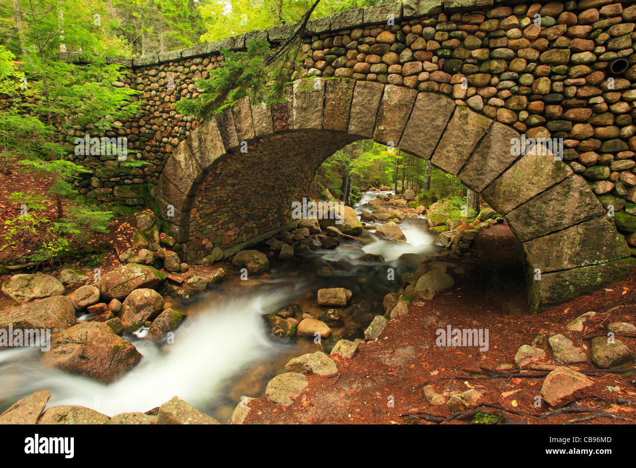 Cobblestone Carriage Road Bridge near Jordan Pond, Acadia National Park ...