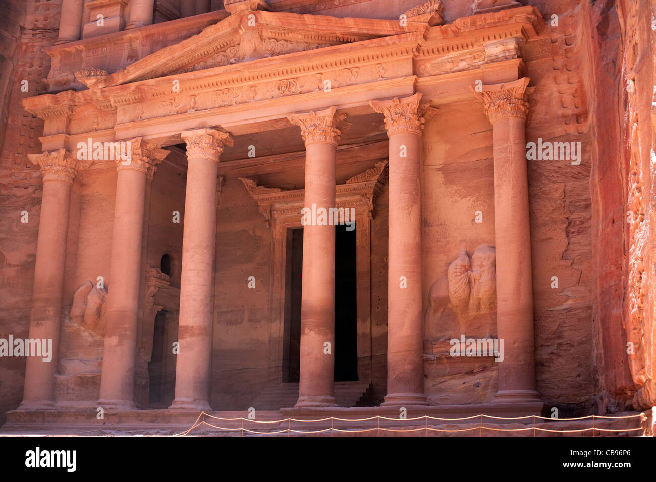 The Treasury Petra, Jordan Stock Photo - Alamy