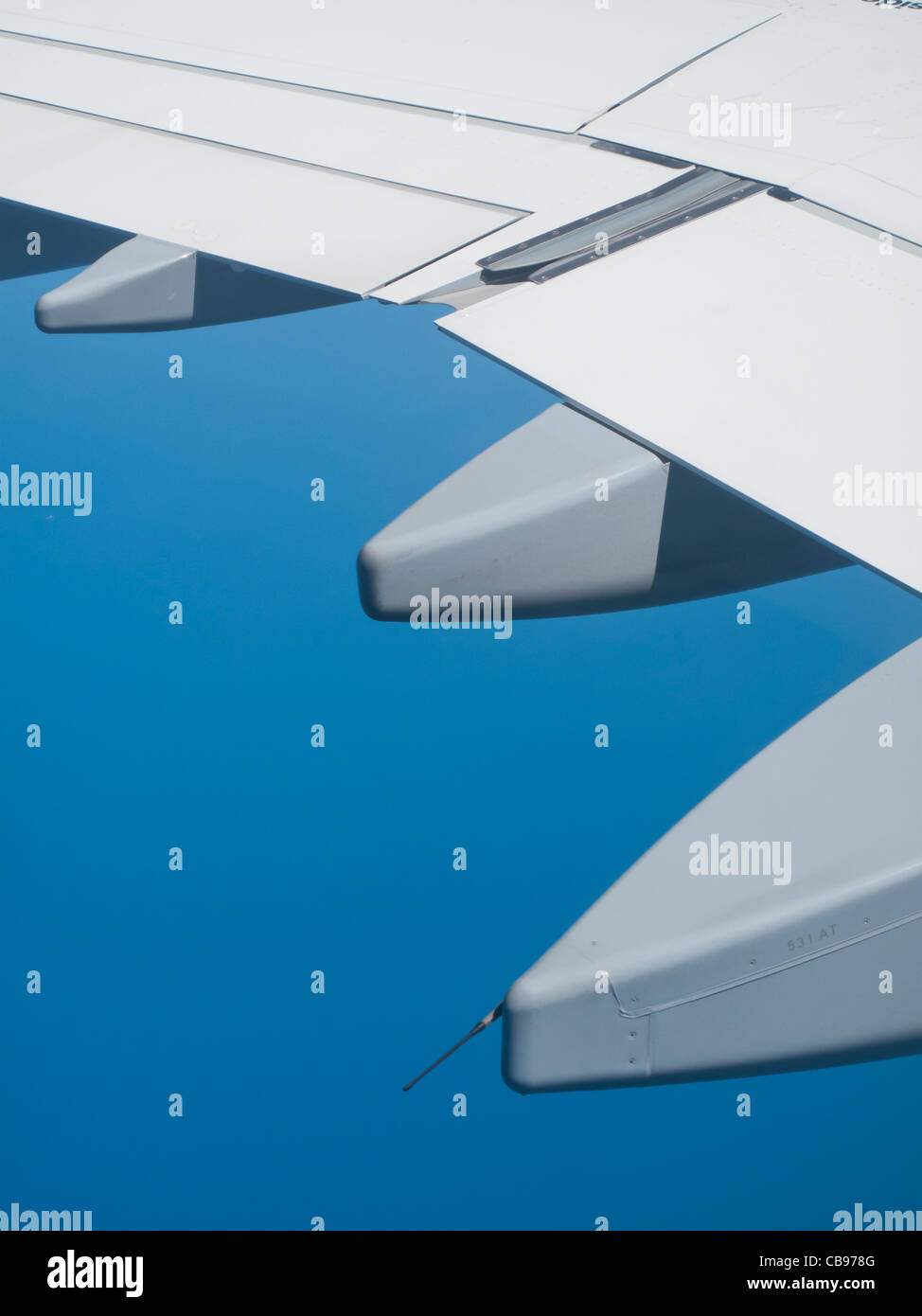 Commerical plane hi-res stock photography and images - Alamy