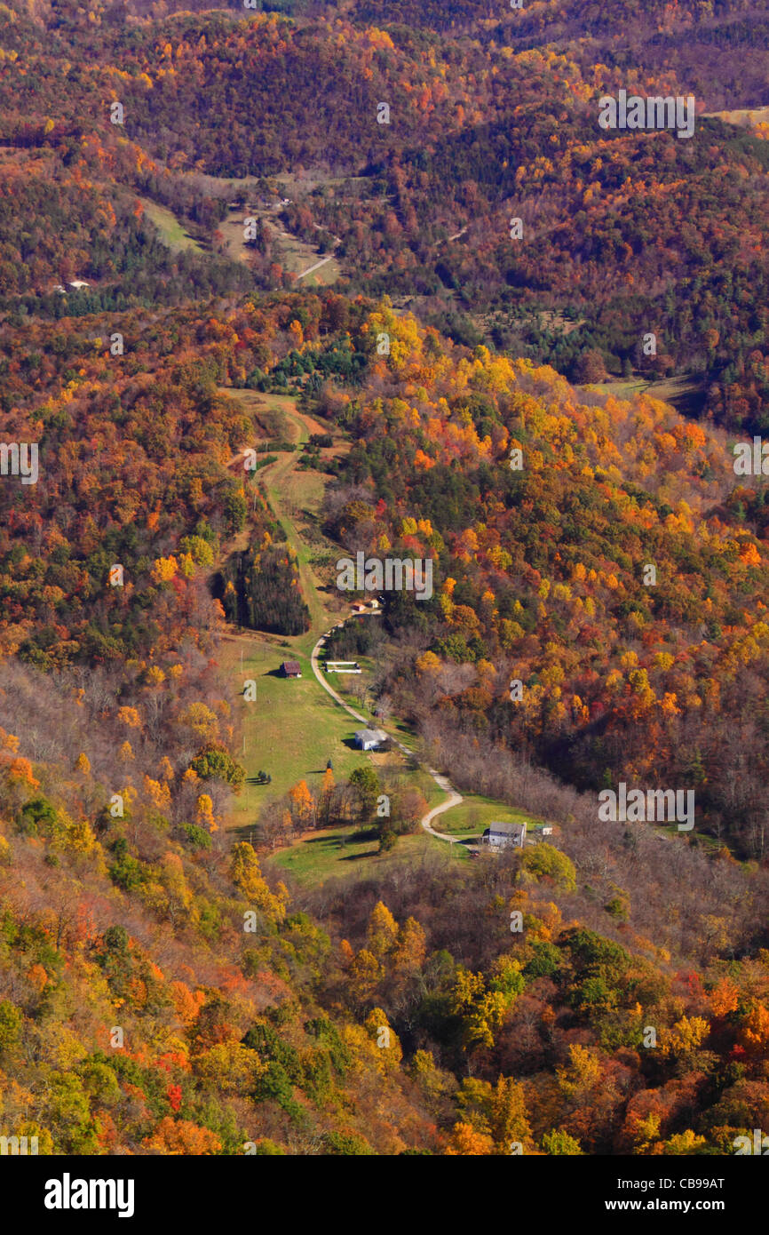 McAfee Knob, Appalachian Trail, Roanoke, Virginia, USA Stock Photo - Alamy