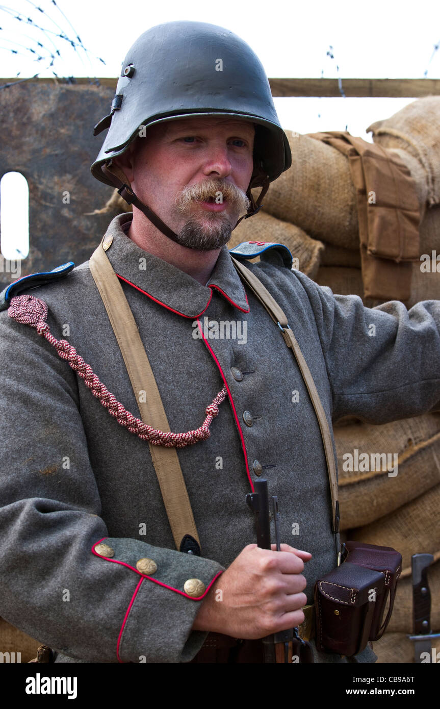 World war scenes hi-res stock photography and images - Alamy